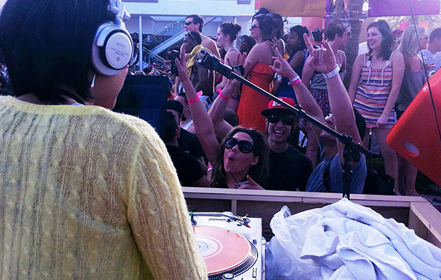 5 Challenges for an Opening DJ and Tips to Overcome Them